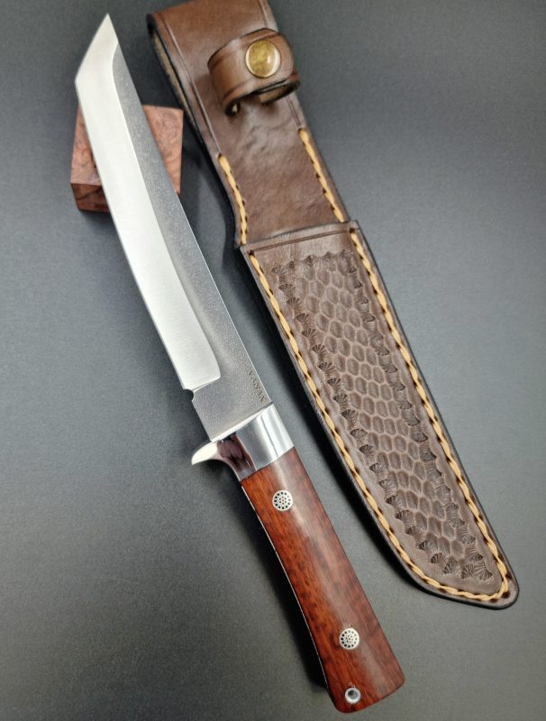 Vanax Superclean Special Edition Japanese Tanto Model Knife (Snake)