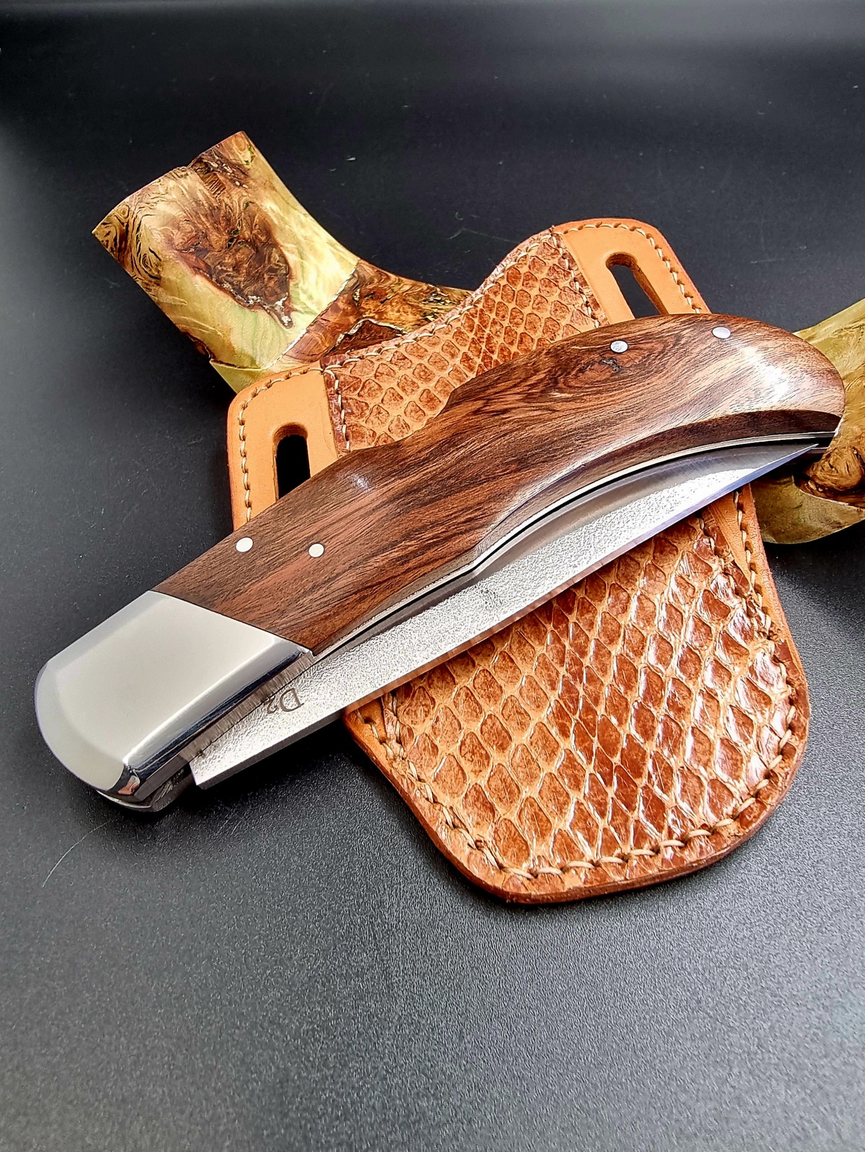 D2 Pocket Knife (Turkish Walnut)